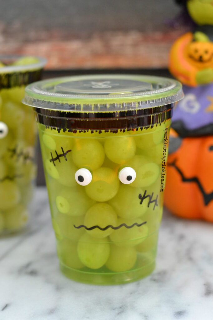 30 Halloween Classroom Snack Ideas: Easy Halloween Treats and Healthy ...